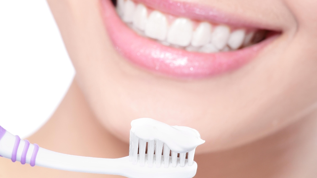 HELPFUL TIPS FOR TAKING CARE OF YOUR TEETH AND GUMS | Home Care and ...